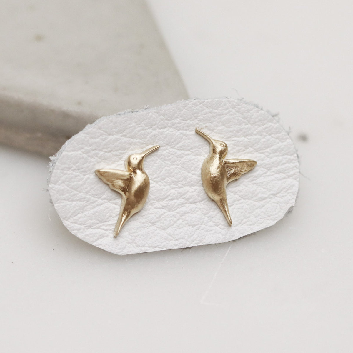 14k Gold Hummingbird Earrings – Manna