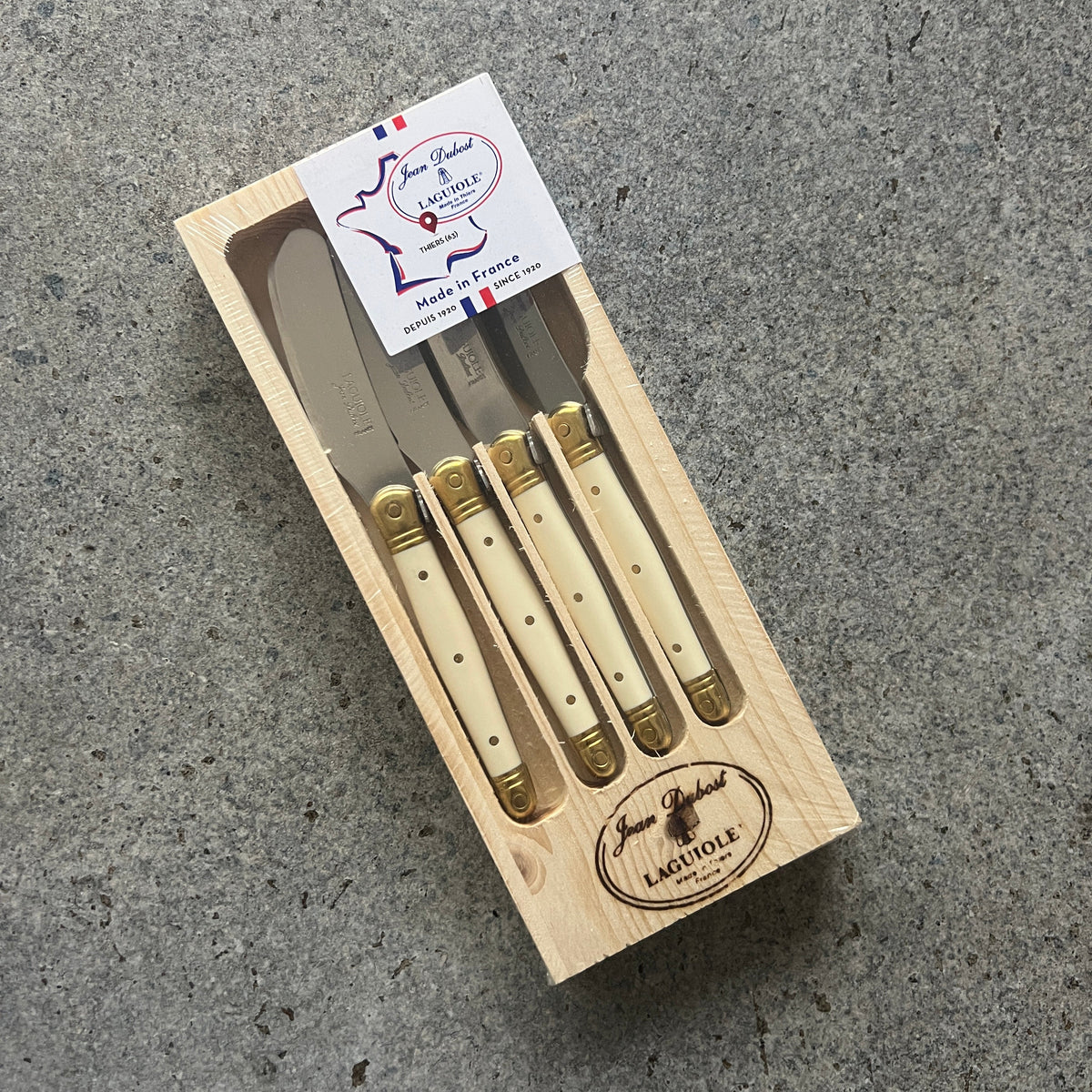 Ivory Spreading Knife Set – Manna