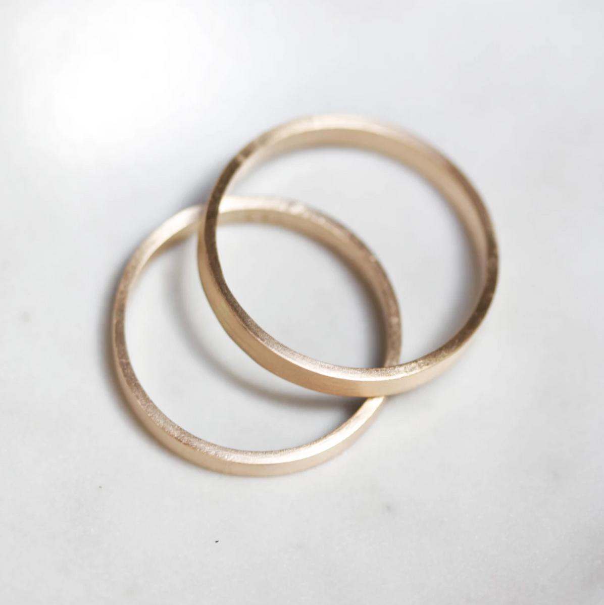 Gold Mesa Band (3mm) – Manna