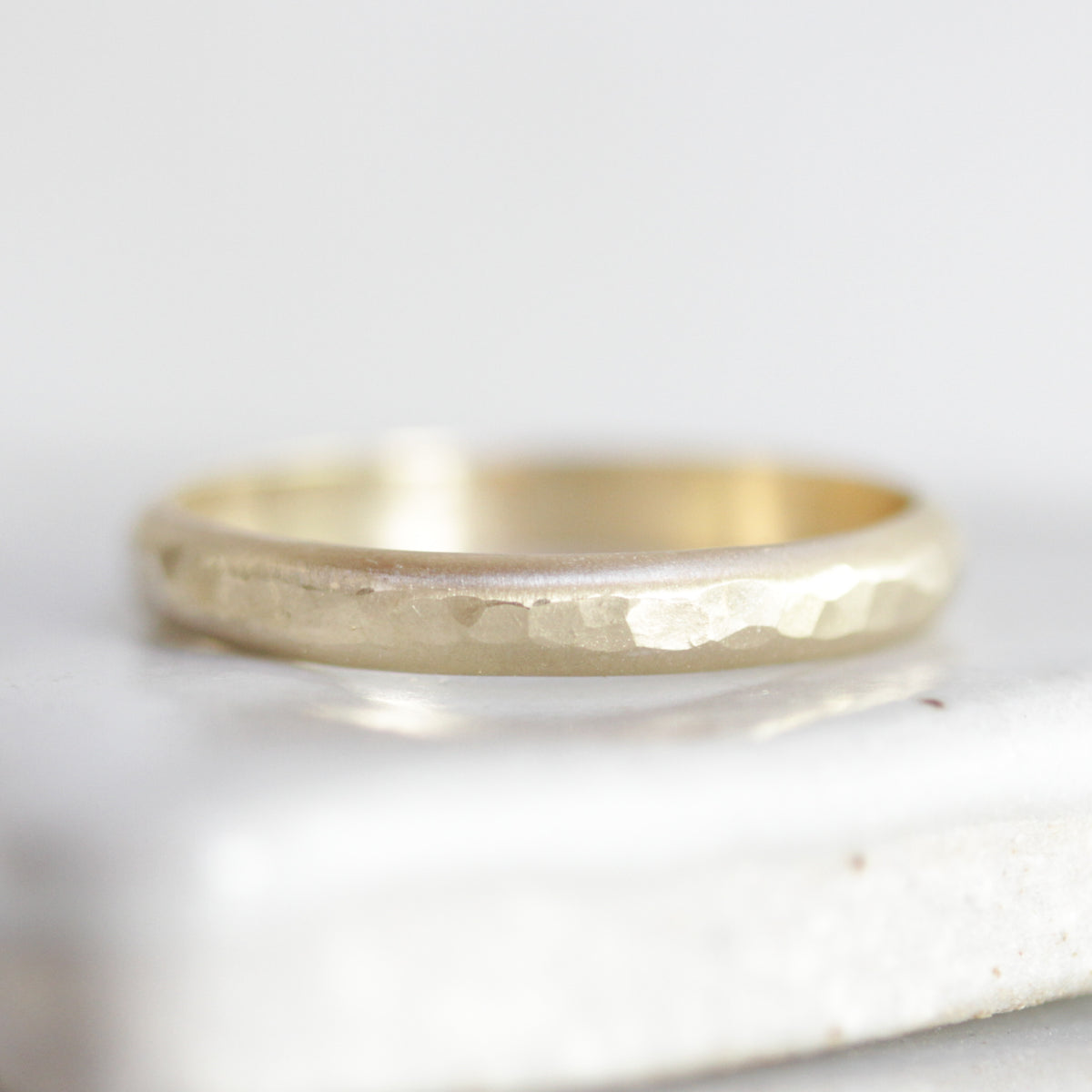 Gold Earthen Band – Manna